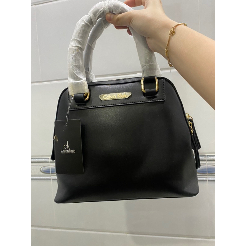 pass túi CK new auth màu đen, sang cỡ trung | Shopee Việt Nam