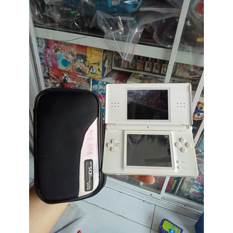 Máy game Nintendo DS Lite Handheld White Console + 1 thẻ game + sạc ...