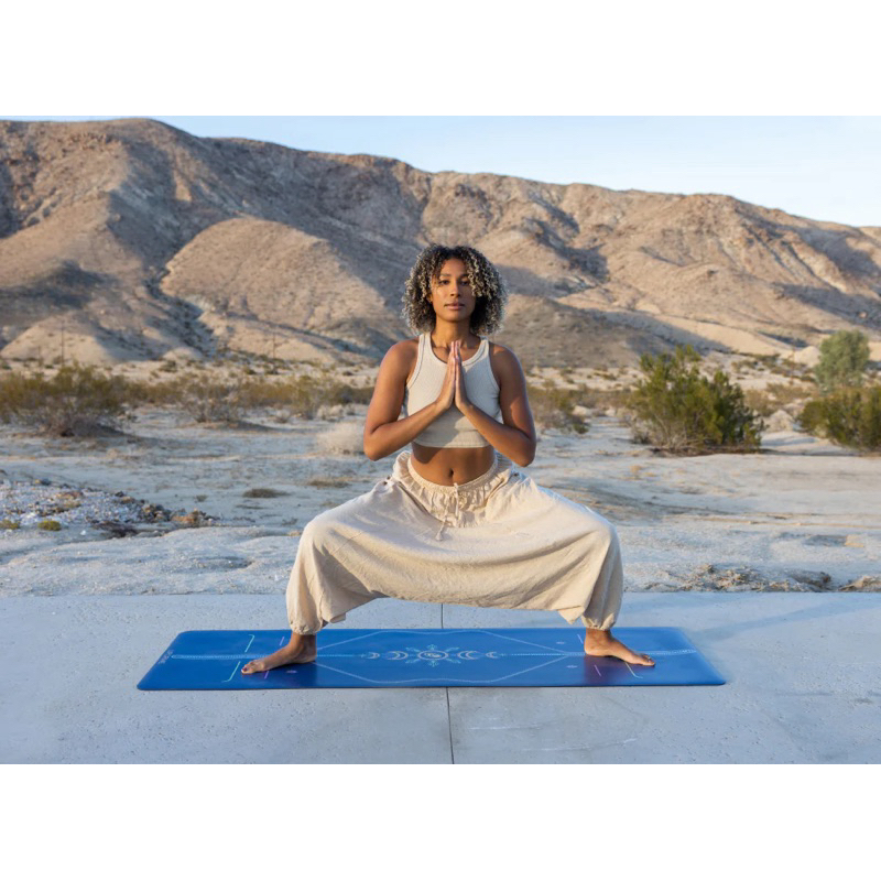LIFORME COSMIC MOON YOGA MAT ( THẢM YOGA MẶT TRĂNG LIFORME) | Shopee ...