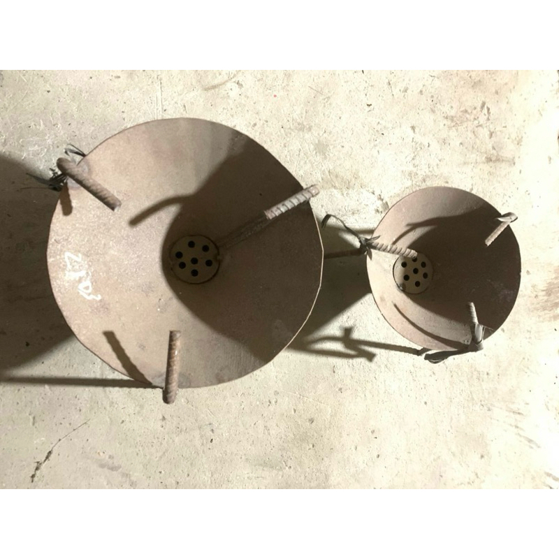 Bếp Kiềng Đun Than Tro , Than Trấu Đường Kính Bếp 20cm 30cm | Shopee ...
