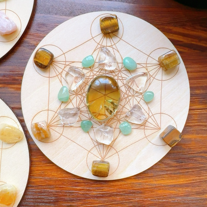 Lưới tinh thể ( crystals grid) giúp khuếch đại năng lượng, healing, đã ...