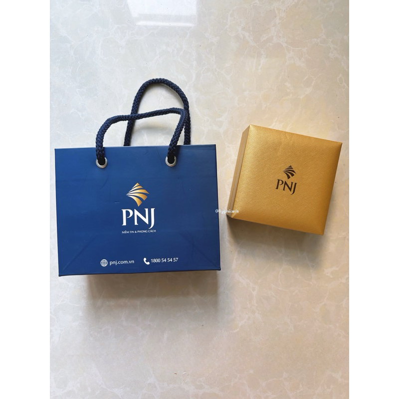 Hộp đựng trang sức vàng PNJ | Shopee Việt Nam