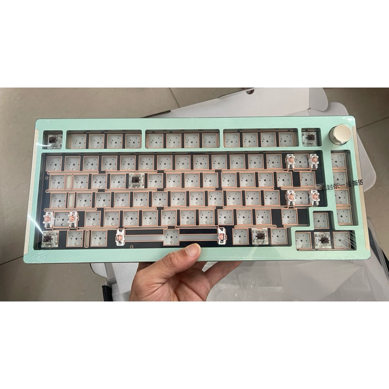 [HÀNG SẴN] KIT bàn phím cơ MONKA 6075 PRO (Mạch xuôi / Nhôm CNC ...