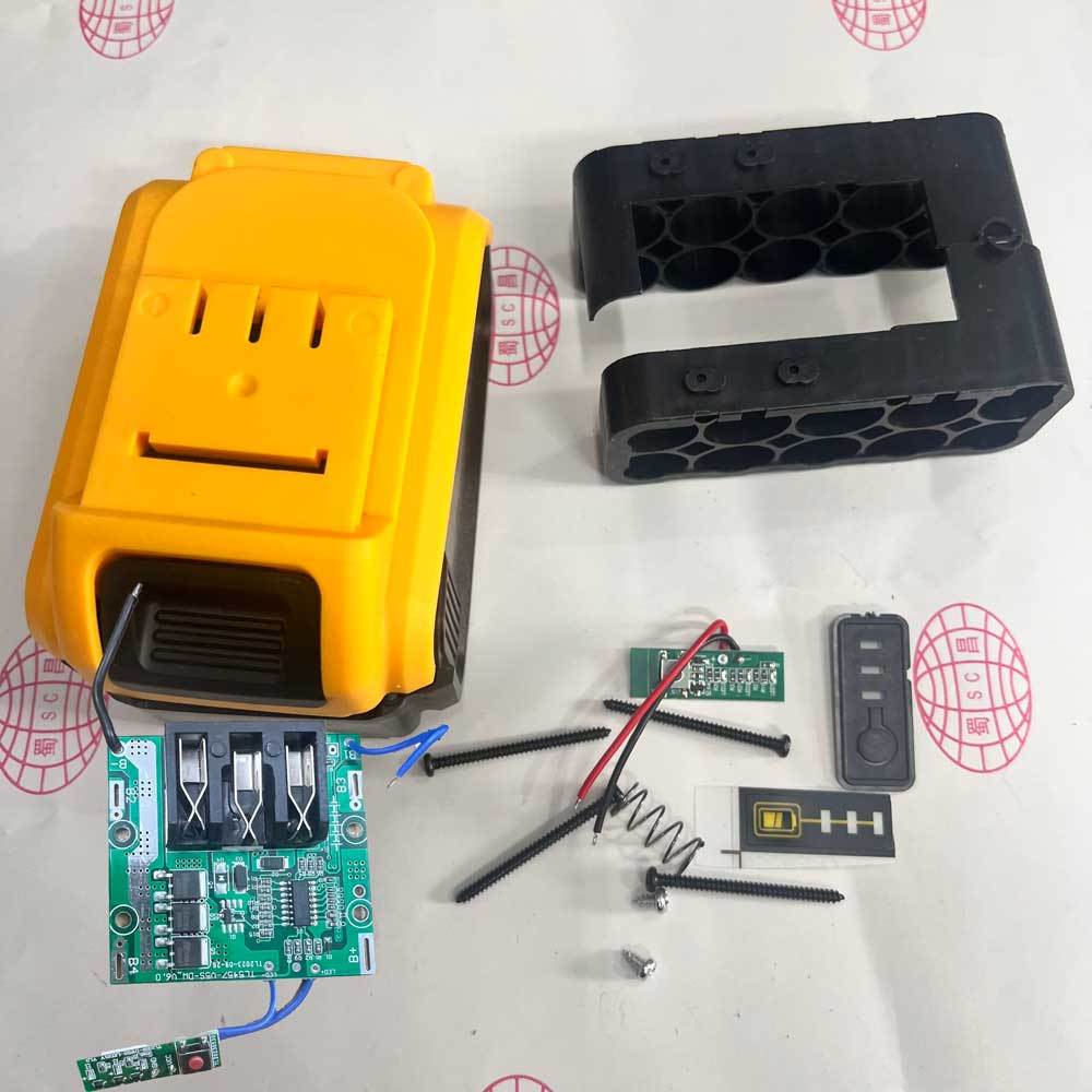Vỏ mạch pin dewalt tàu 10 cell chân ngắn 22 full phụ kiện có led báo ...
