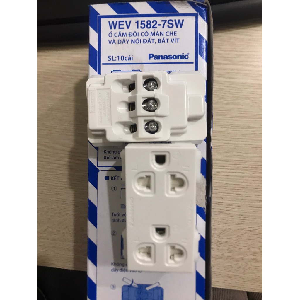 Ổ cắm đơn 3 chấu WEV1181-7SW,Ổ cắm đôi 3 chấu WEV1582-7SW - panasonic ...