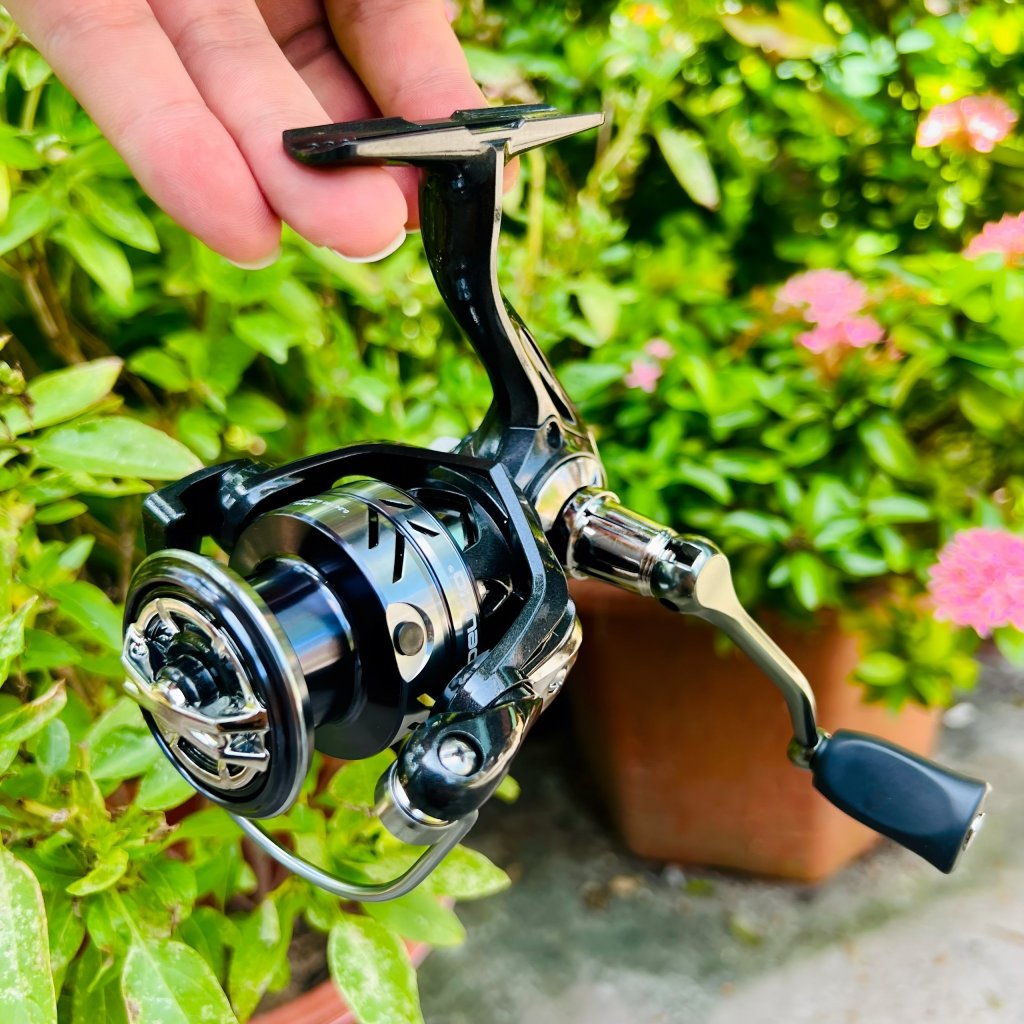 Máy Câu Dekio DA II Size 2000 - 7000 Dòng Máy Cao Cấp Nhất Dòng DA của ...