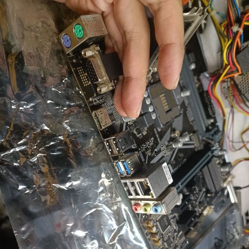 [KHÔNG FE CHẶN] H410M H V2 GIGABYTE main mainboard H410 H410M sk socket ...