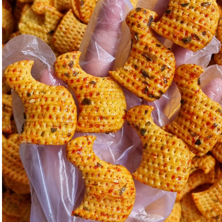 1 KG- Snack giòn mắm hành hình con chim | Shopee Việt Nam
