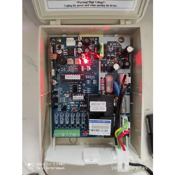 # Bộ điều khiển cửa cuốn Austdoor A803(cho Motor AC 220V AK và AH) - AD901 cho Motor DC 24V tấm ...