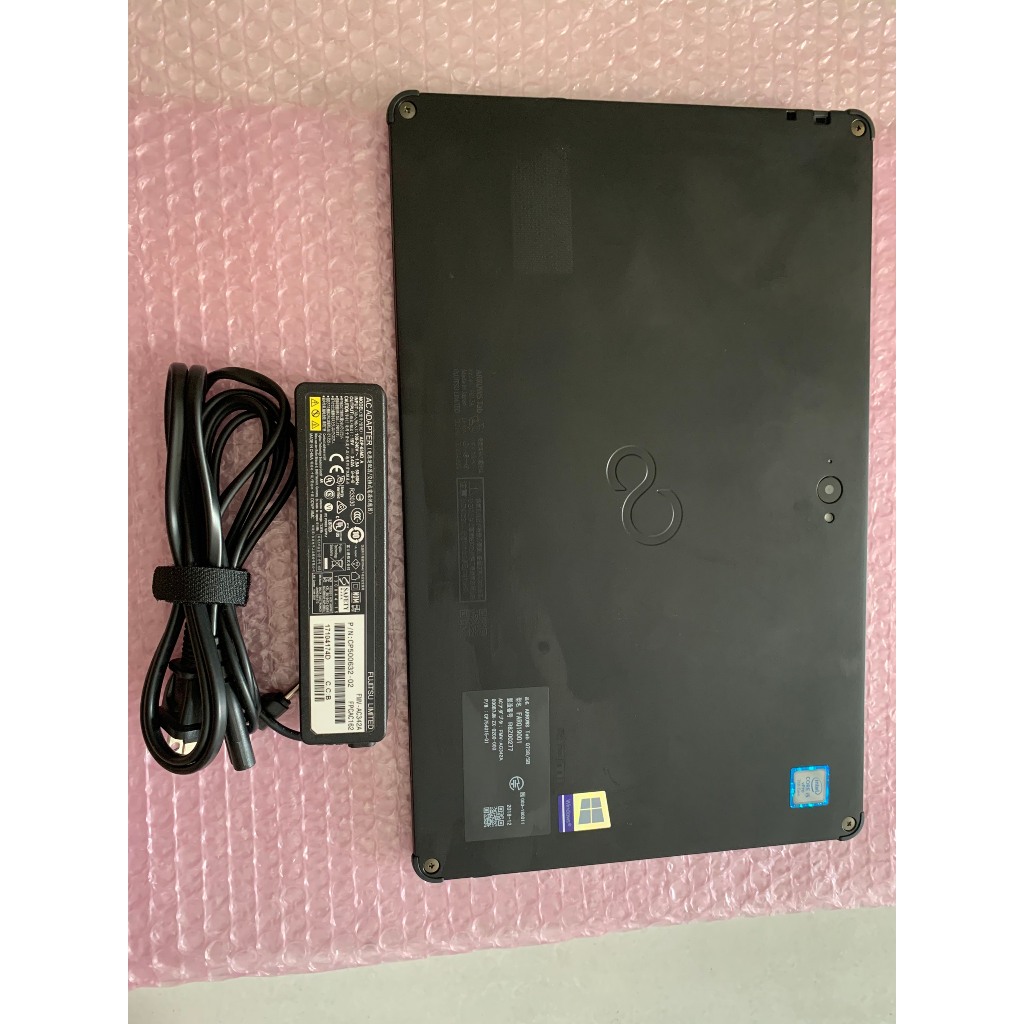Máy tính bảng 2 trong 1 Fujitsu Q738 4GB RAM 128GB SSD Intel Core i5 ...