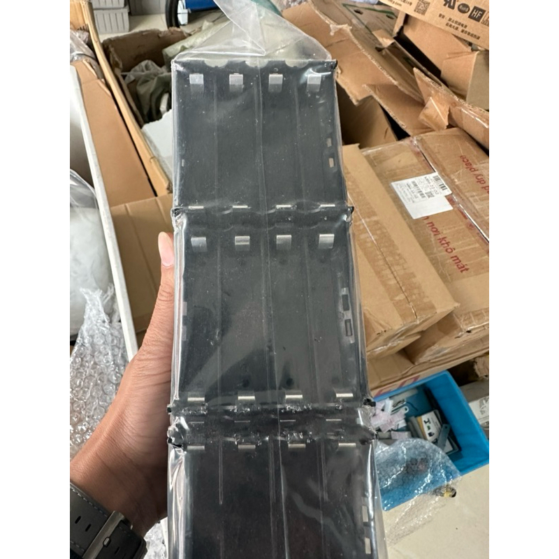 KHAY PIN 18650 (loại đựng 4cell pin) | Shopee Việt Nam