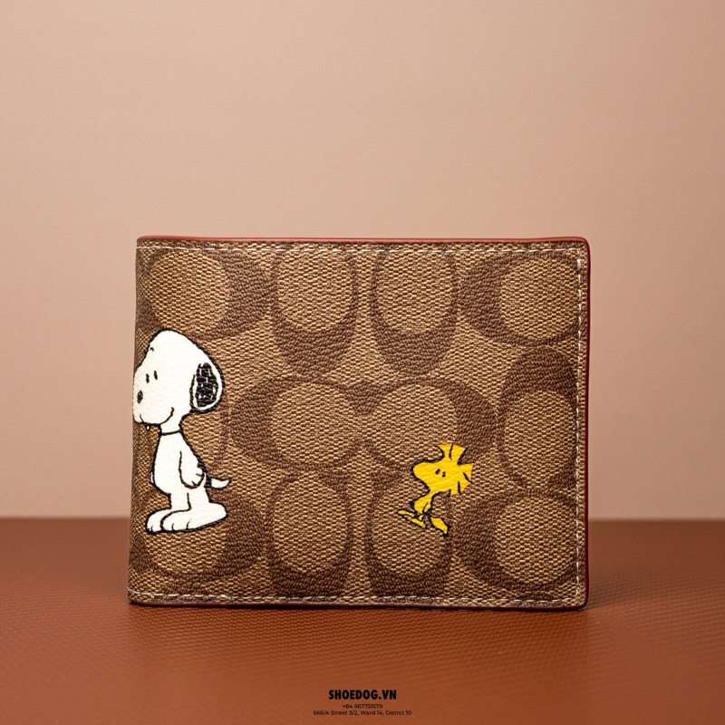 [Chính hãng] Ví Coach nam hình Peanuts - tặng card holder | Shopee Việt Nam