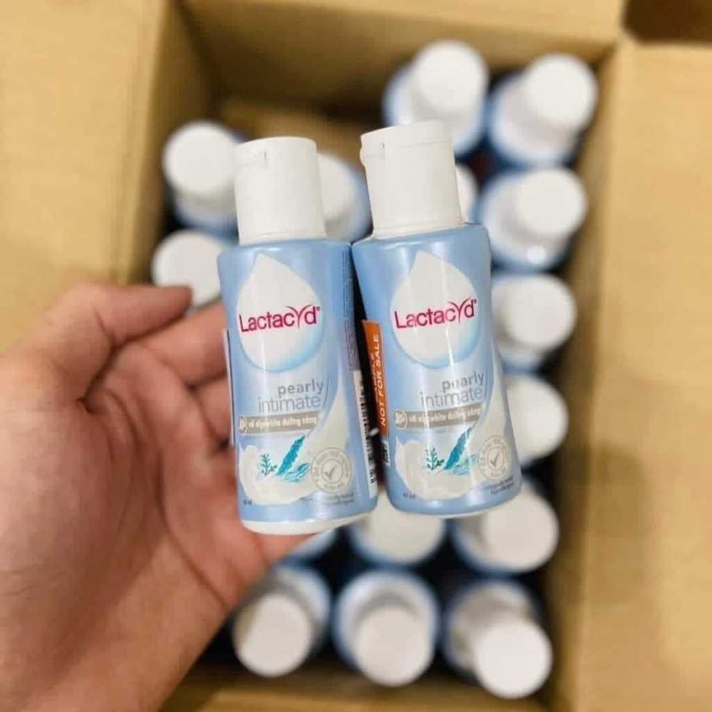 Combo 10 chai Dung Dịch Vệ Sinh Dành Cho Phái Đẹp Giúp Phục Hồi Sắc Da ...
