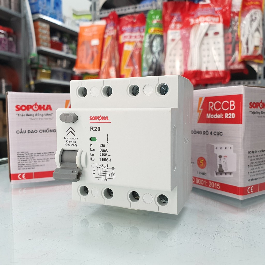 Aptomat chống giật 3 pha 4 cực 63A 30mA, CB chống giật RCCB 3 pha 63A 4P 30mA SOPOKA | Shopee ...