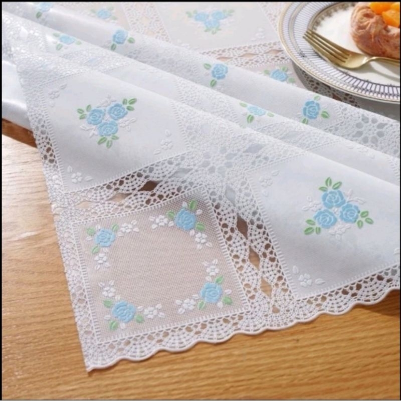 Khăn trải bàn ren nhựa_Chống thấm nước (Có nhiều kích thước) | Shopee ...