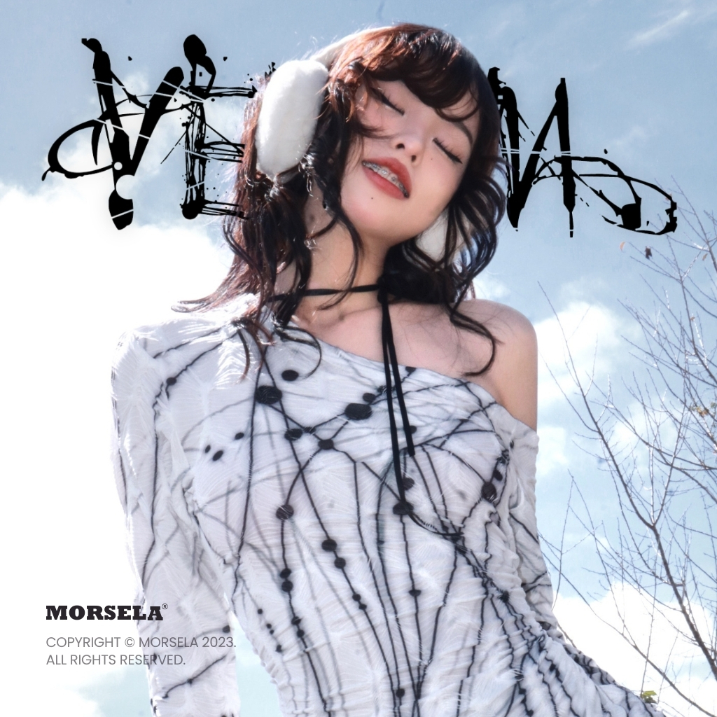 MORSELA chính hãng - Set váy kèm áo croptop nữ tay dài kiểu trễ vai VENOM họa tiết kẻ sọc phong ...