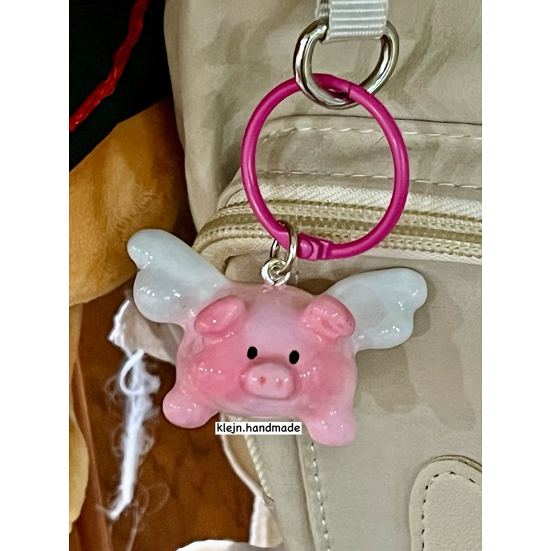 [Đất sét] Móc khoá handmade Heo bay đáng yêu - nhận làm theo yêu cầu ...