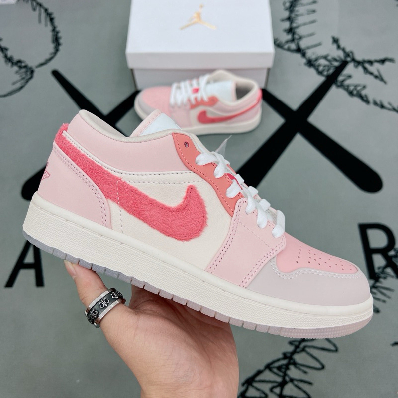 Giày Thể Thao JD1 Thấp Cổ Mighty Swoosher Pink - Anime Hồng Bản SC ...