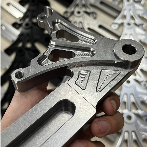 Pas heo sau WINNER size đĩa 240mm nhôm cnc dể lắp đặt heo 2pis hướng ...