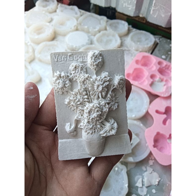 Tượng thạch cao tranh mini | Shopee Việt Nam