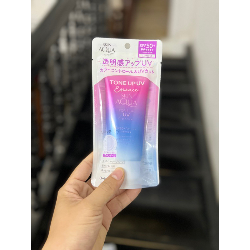 (Mẫu mới) Kem chống nắng nâng tông Rohto Skin Aqua Tone Up UV SPF 50+/PA++++ (màu tím nội địa ...