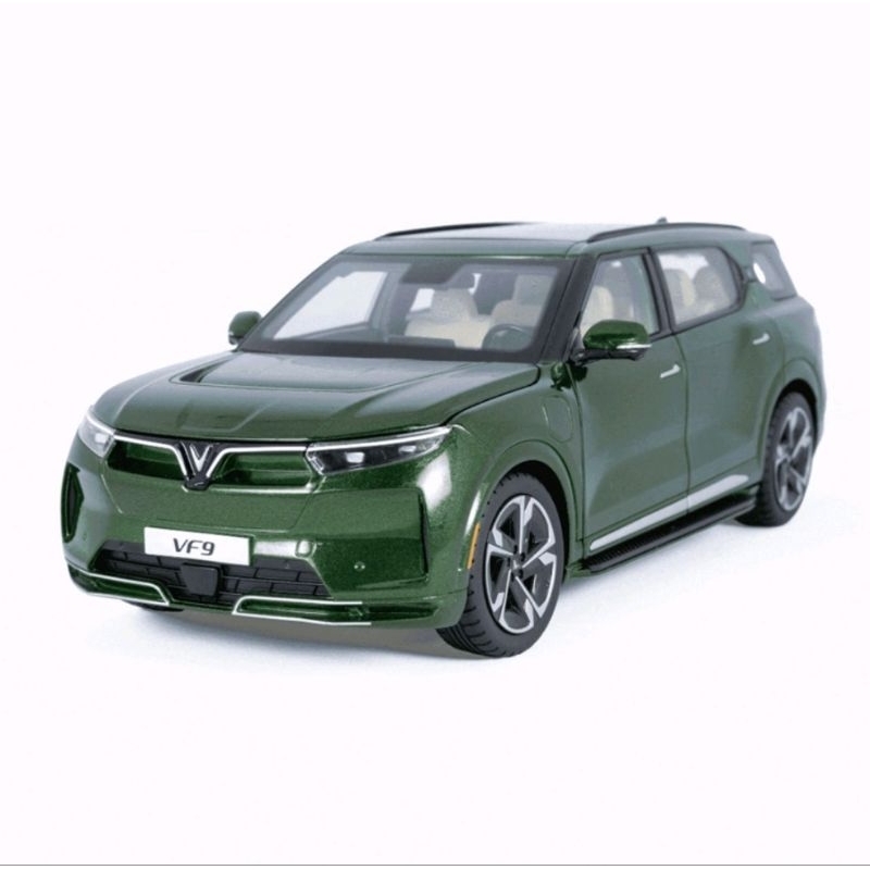 Mô hình xe VINFAST tỉ lệ 1:24 bằng hợp kim tặng mô hình nhân vật và ...