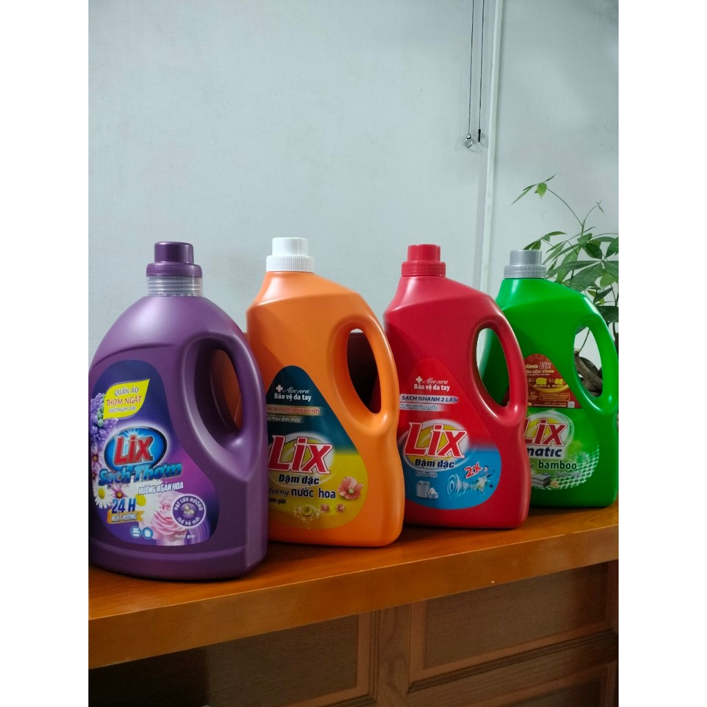 Nước Giặt LIX Can có 4 Màu Xanh/ Cam/ Đỏ/ Tím-3,3KG | Shopee Việt Nam