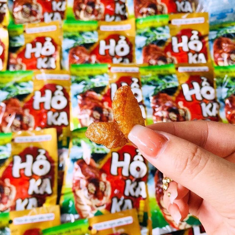 Thịt hổ Kaka, snack miếng cay thịt hổ ăn vặt tuổi thơ (gói 18g ...