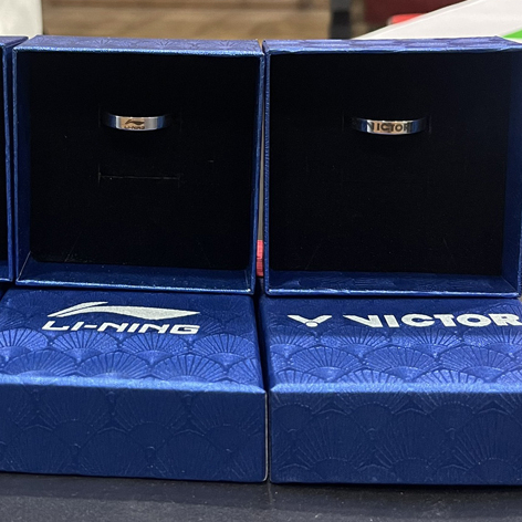 Nhẫn Cầu Lông Yonex, Lining, Victor, VS, Kumppo, Mizuno Chất Liệu Titan ...