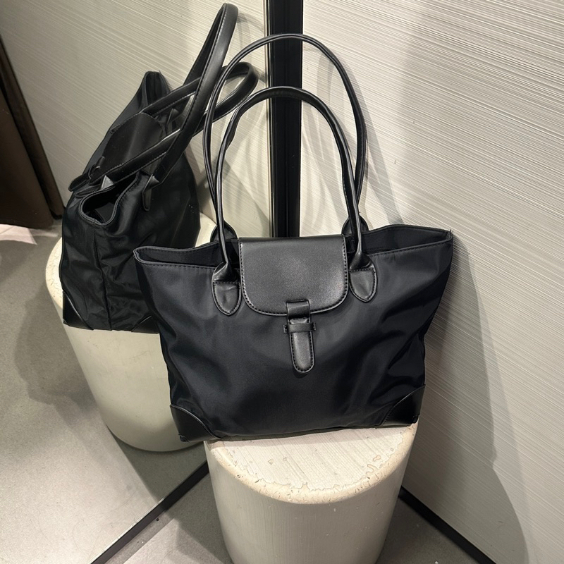 [ Tặng Kèm Charm ] Ameri あめり Tote Bag - Tote Vải Dù Phối Da Ameri ( Ouithebrand ) | Shopee Việt Nam