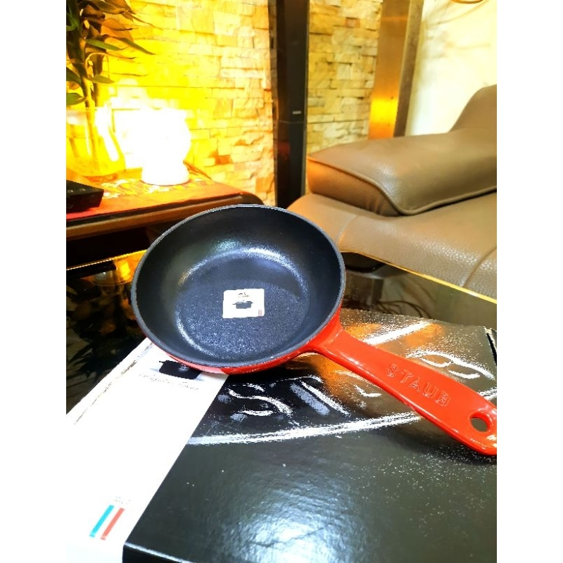 Chảo gang mini Staub 16cm | Shopee Việt Nam