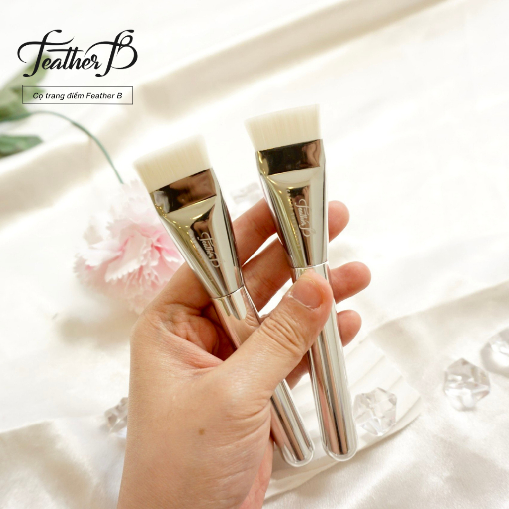 Cọ nền - khối kem Feather B FB19 - Cọ trang điểm | Shopee Việt Nam