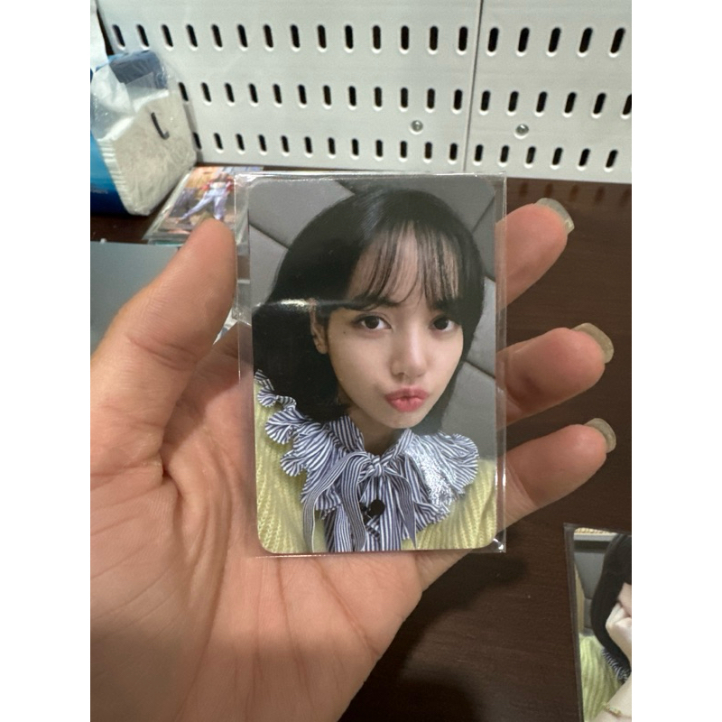 Card pre ảnh lisa 0327 | Shopee Việt Nam