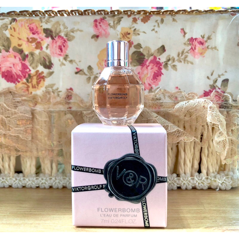 Nước hoa mini Viktor & Rolf Flowerbomb EDP 7ml | Shopee Việt Nam