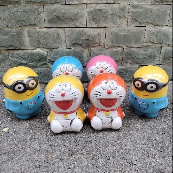 🙊🙊1 Ống heo tiết kiệm🙈🙈 Hình hoạt hình siêu cute🥰😘 (Minion hoặc Doremon ...