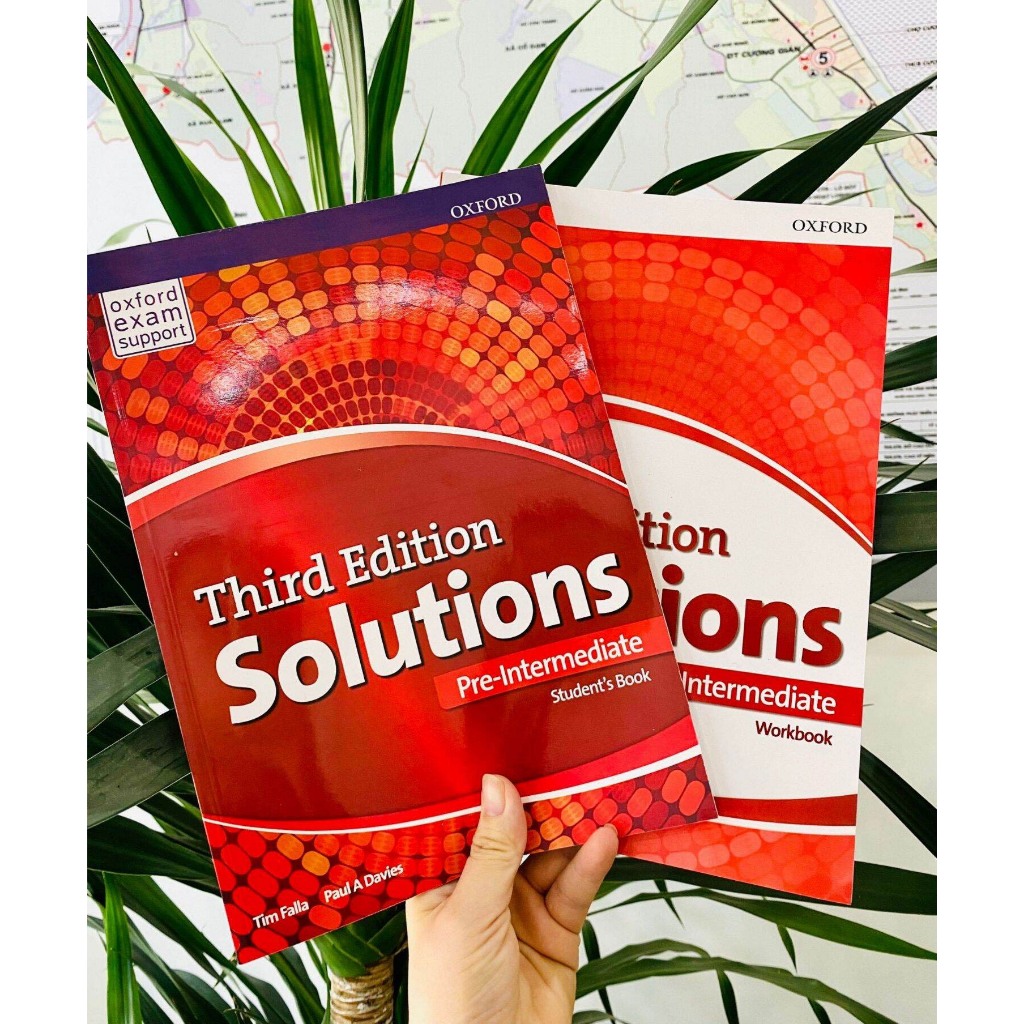Sách- Solutions Pre Intermediate _ 3rd edition (Bộ 2 cuốn)- Tặng file ...