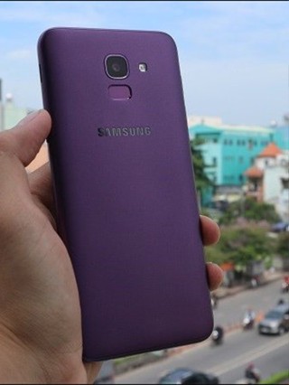 Điện thoại thông minh samsung galaxy j600 2018 ( ram3/32 android 10 ...