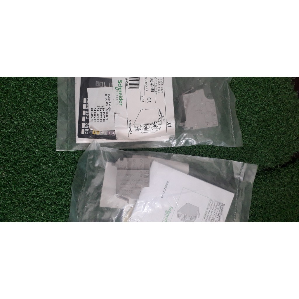 Khối tiếp điểm phụ OF/SDE/SDV – Schneider – 29450 | Shopee Việt Nam