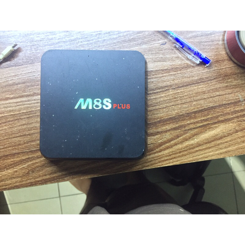 xác tv box M8s plus 5v còn sáng đèn ( vui lòng đọc mô tả) | Shopee Việt Nam