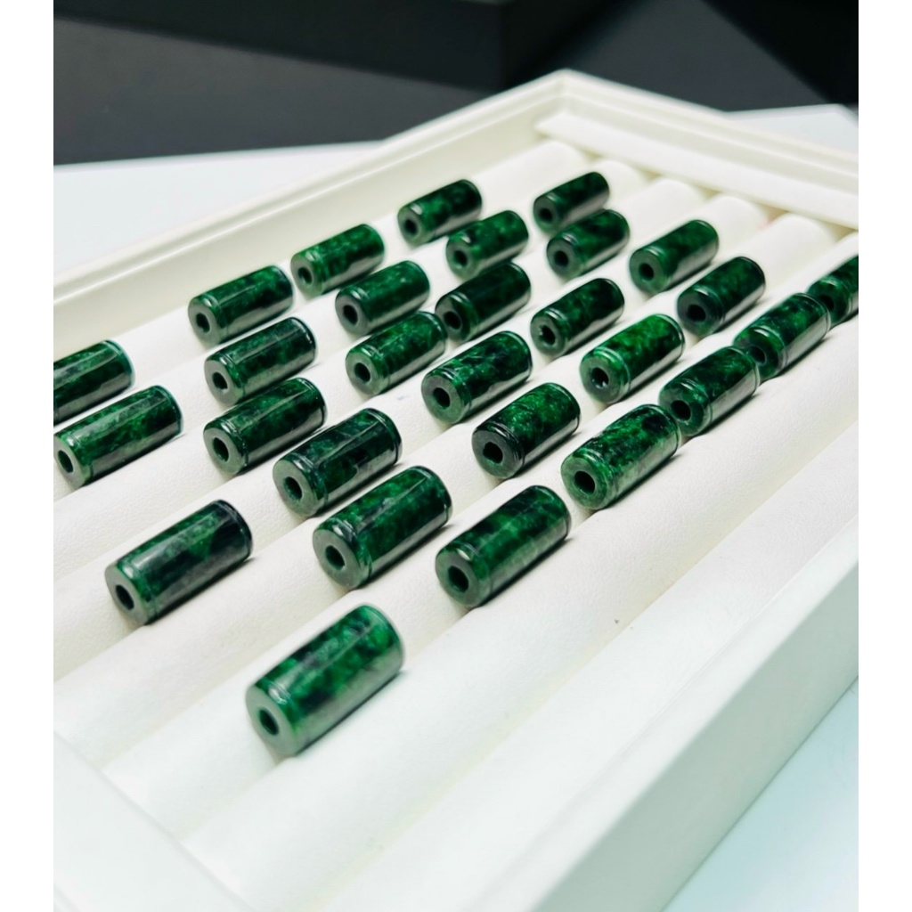 Lu thống ngoc sơn thuỷ siêu đẹp mịn làm vòng tay hoặc charm mix ...