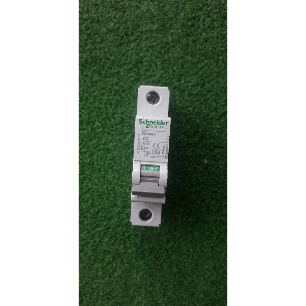 MCB Osmart OSMC32N1C1 A003152 Schneider type C32N 1P, 1A | Shopee Việt Nam