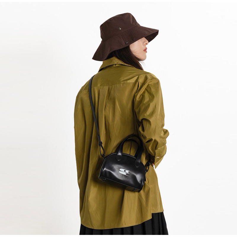 [SẴN] Túi Crying Center Logo PU Nhiều màu - Chính hãng | Shopee Việt Nam