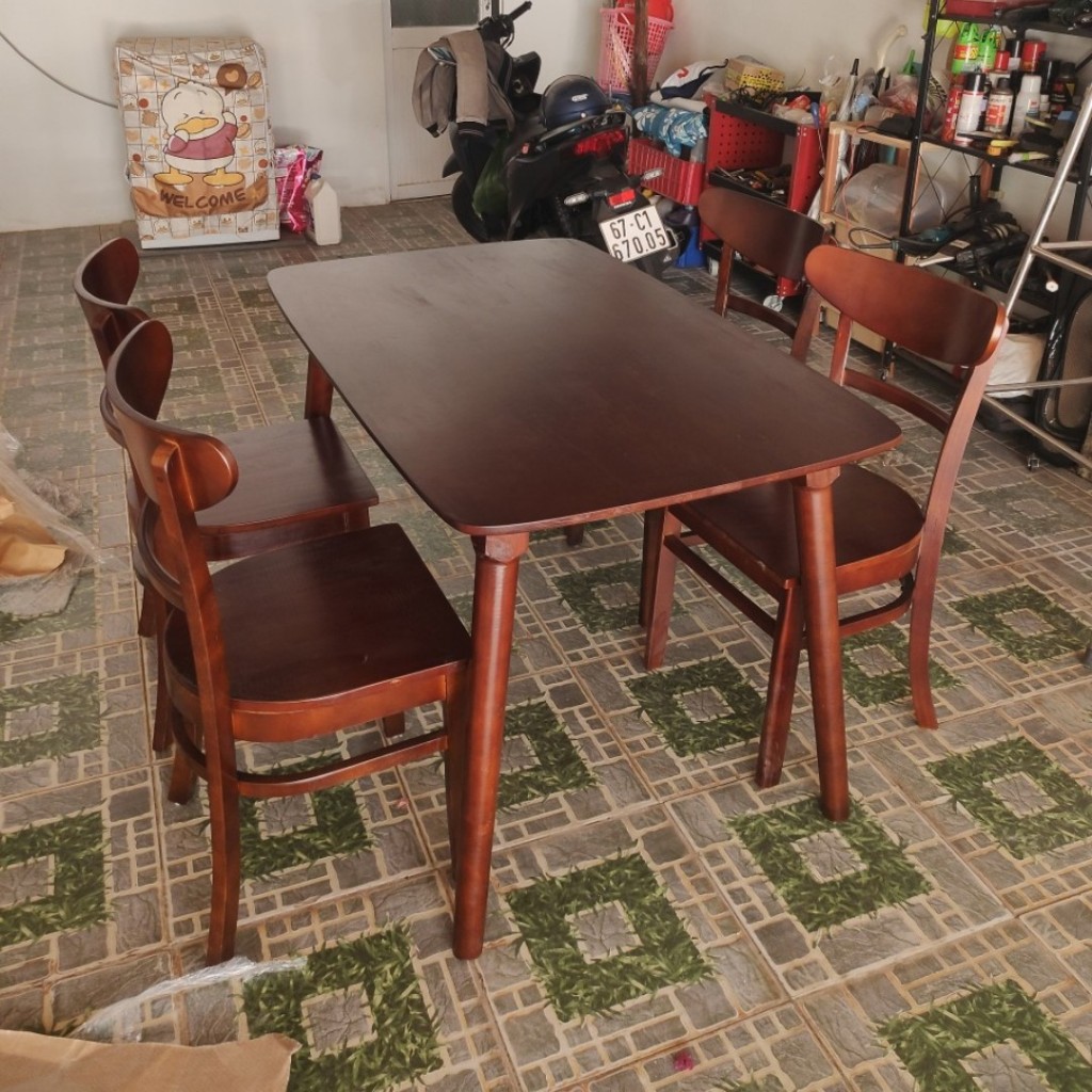 Bàn ăn 4 ghế, bàn ăn cơm 4 ghế gỗ cau su đặt chung cư - hỗ trợ mang lên ...