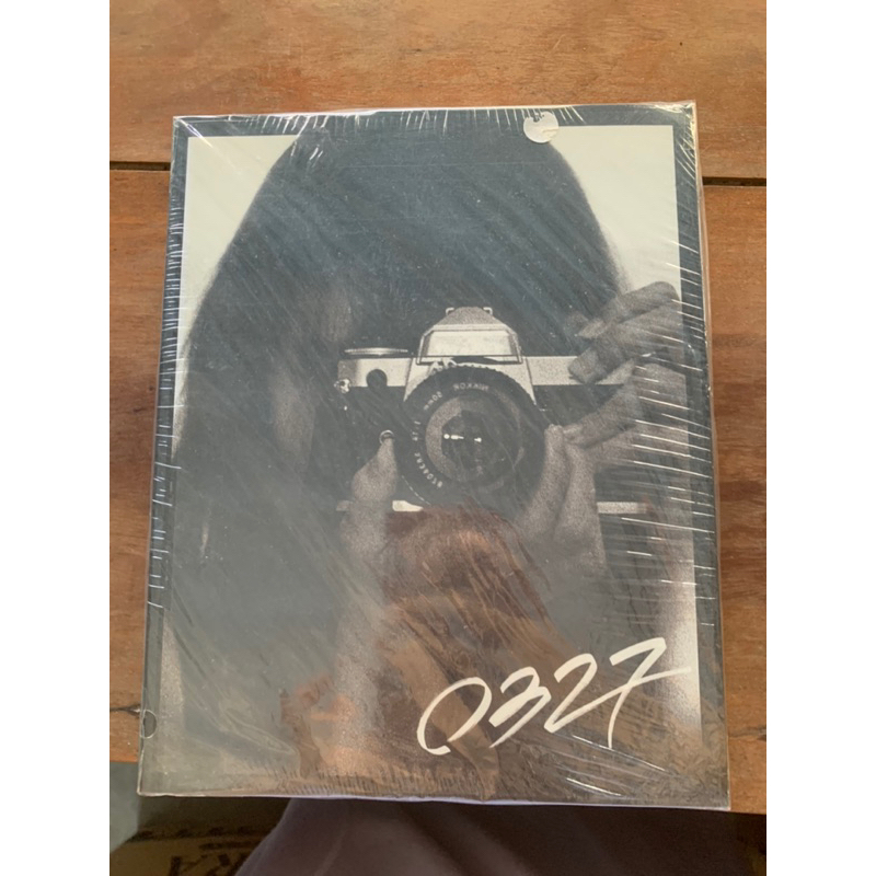 Bộ sưu tập hình ảnh idol lisa blackpink, photobook Lisa vol 1 | Shopee ...