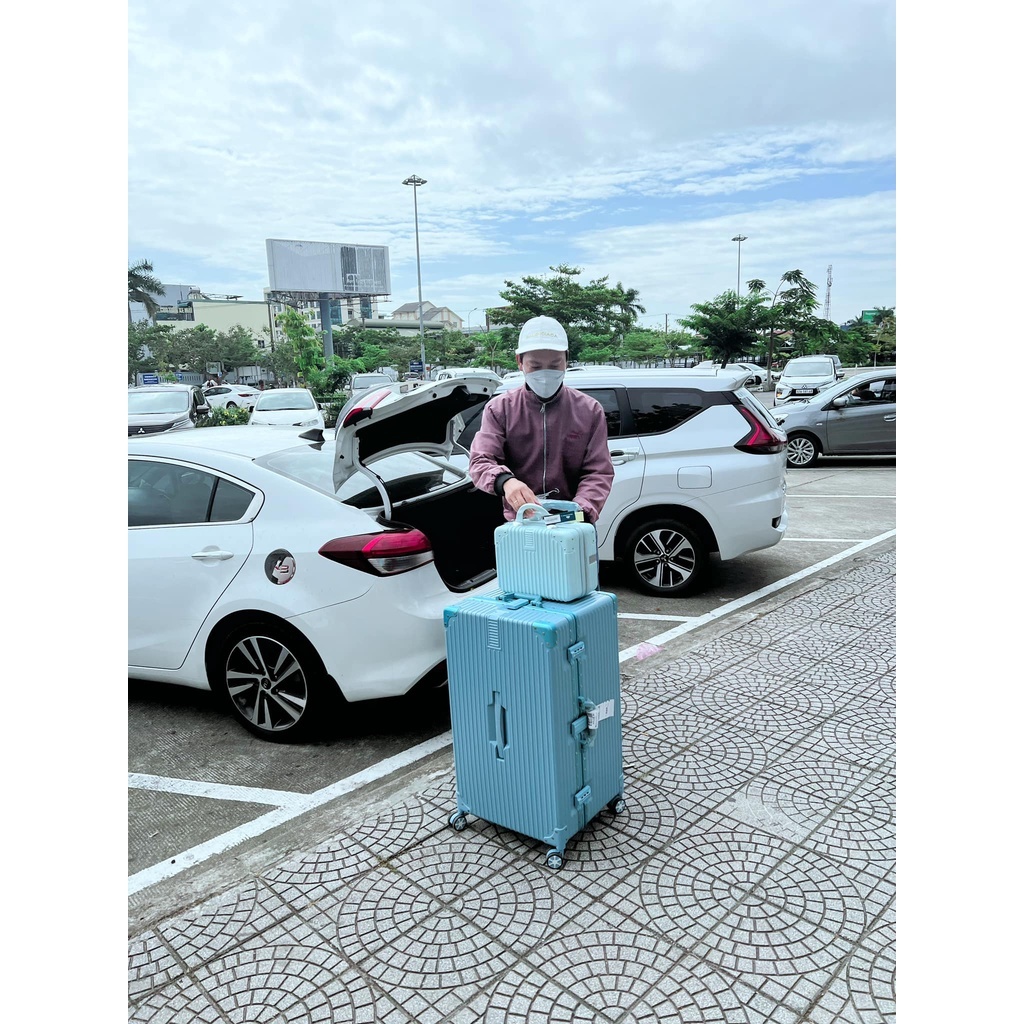 VALI size 36/40 KHUNG NHÔM SIÊU TO KHỔNG LỒ KHÓA SẬP KHUNG NHÔM CHỐNG ...