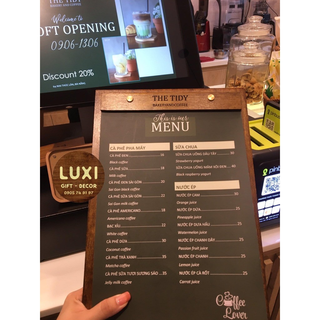 LUXI DECOR HCM | MENU gỗ/kẹp menu gỗ để bàn/ kẹp menu giấy/ menu gỗ cao ...