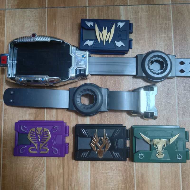 Đồ Chơi Siêu Nhân Kamen Rider Ryuki Dx - Ryuki Driver Chính Hãng Bandai ...