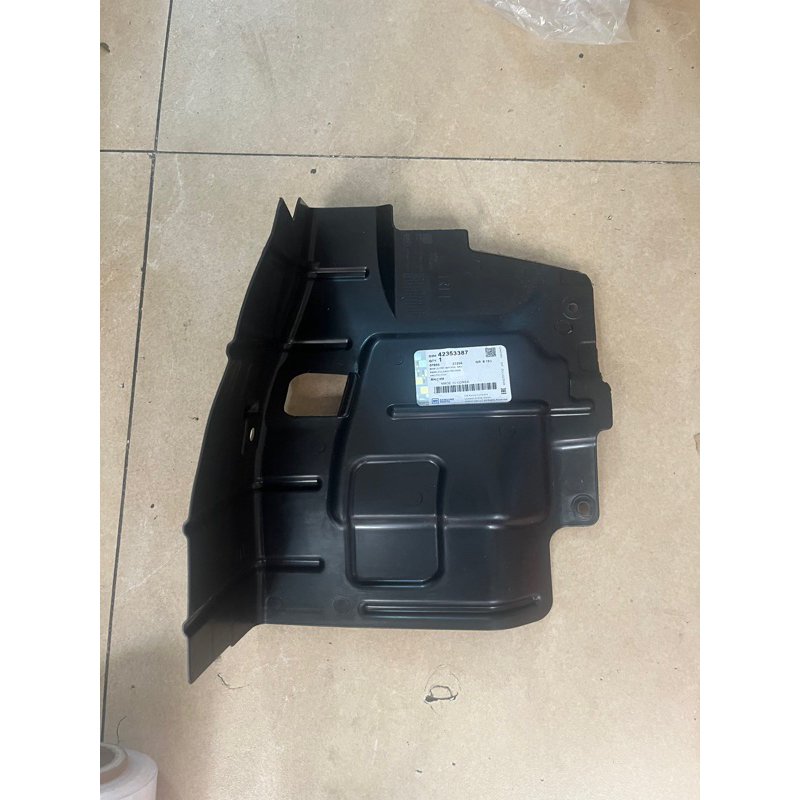 Chắn bùn gầm Fadil chính hãng GM 42353387 - 42353386 | Shopee Việt Nam