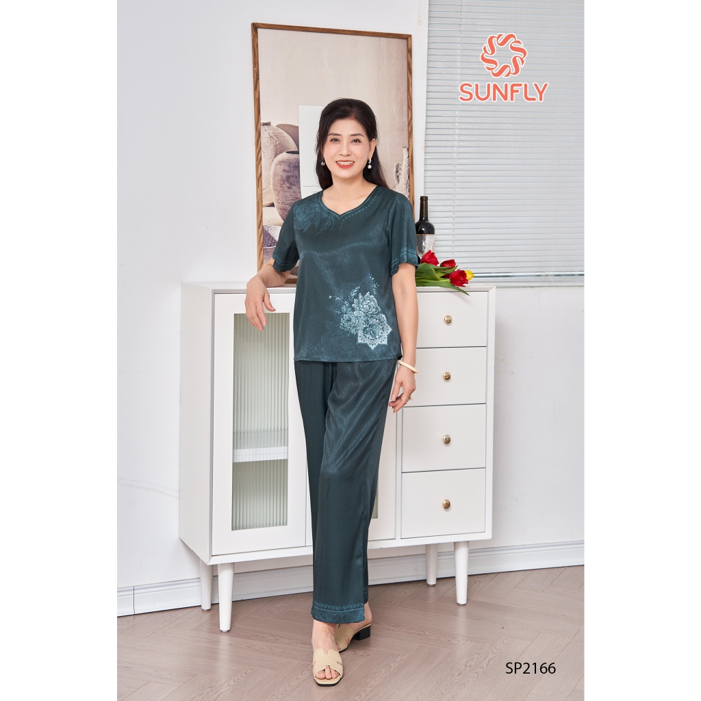 Bộ lụa Sunfly quần dài tay cộc cổ tròn SP2166 | Shopee Việt Nam