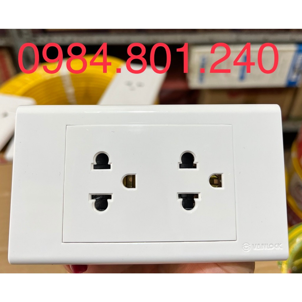 [SINO]Ổ cắm đôi 3 chấu S18UE2 - SINO - VANLOCK | Shopee Việt Nam